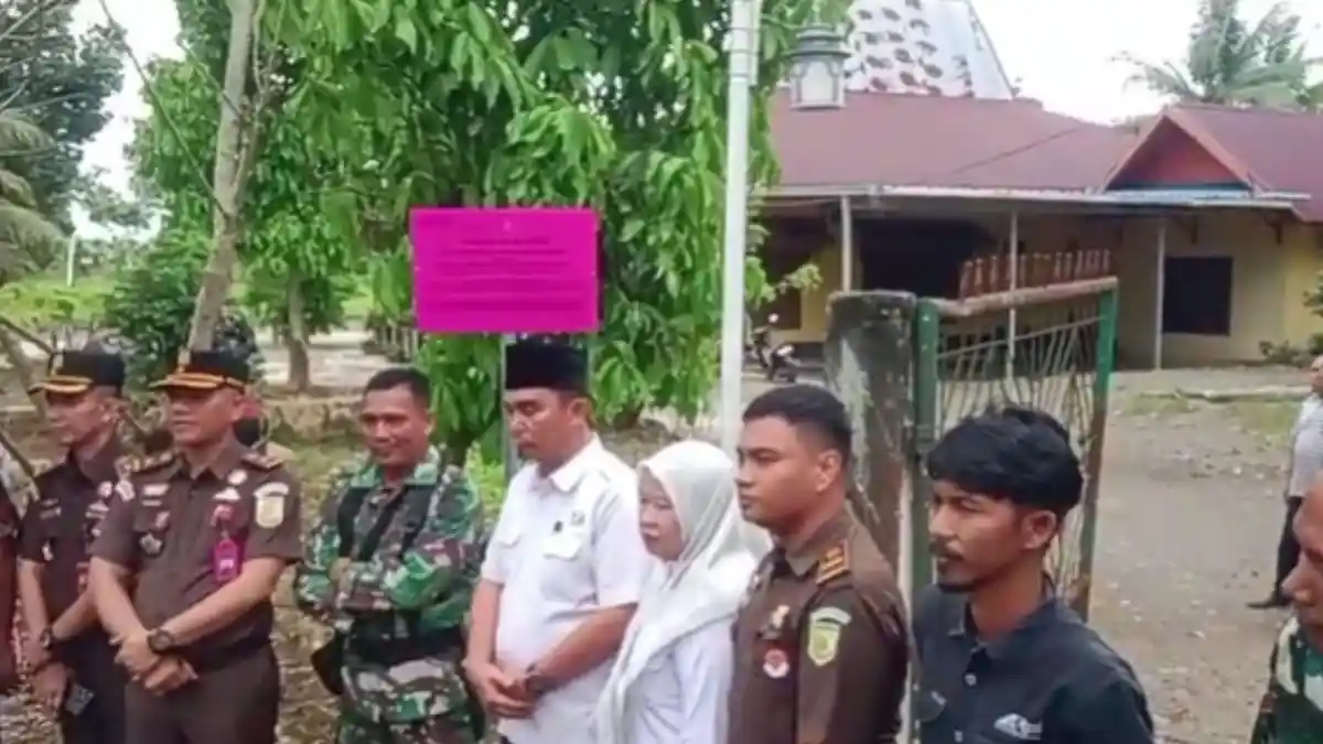 Rumah dan Lahan Milik Mantan Bupati Pertama Seluma Bengkulu Murman ...