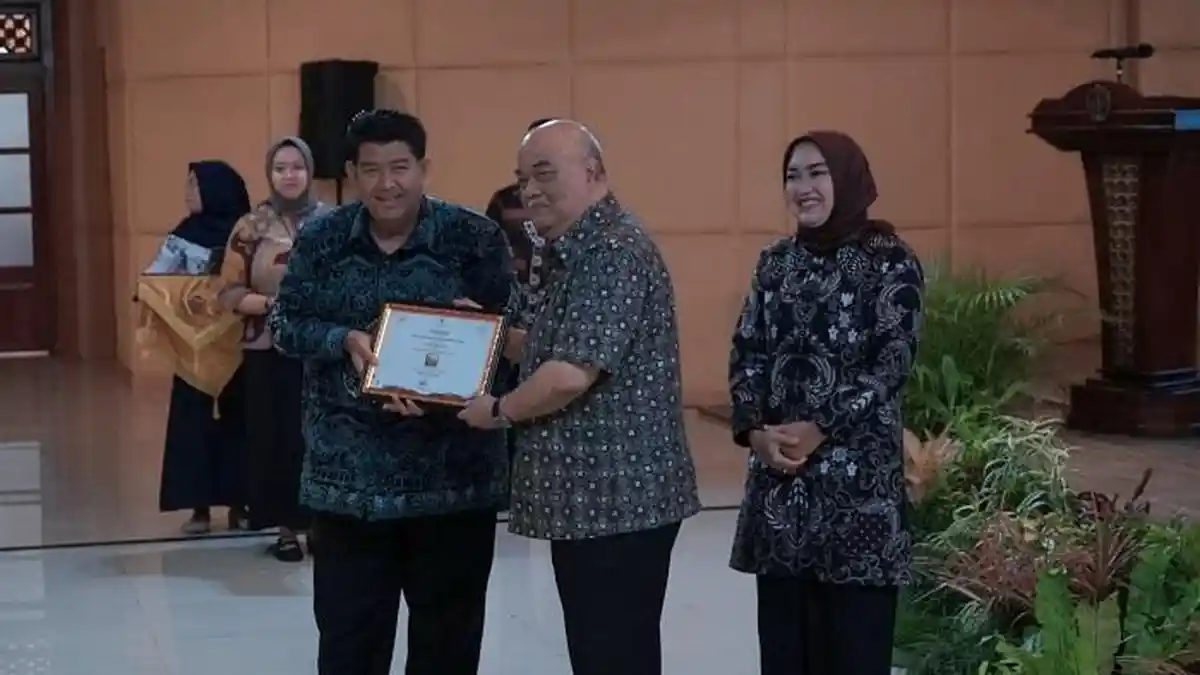 PPID Kulon Progo Raih Peringkat 3 Anugerah Keterbukaan Informasi DIY ...