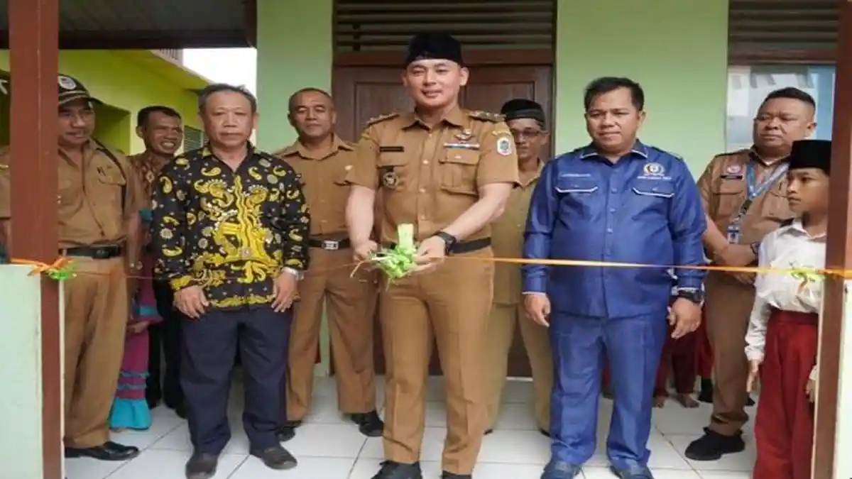 SD Islamic Center Kapuas Hulu Diresmikan, Ini Pesan Wabup Wahyudi ...