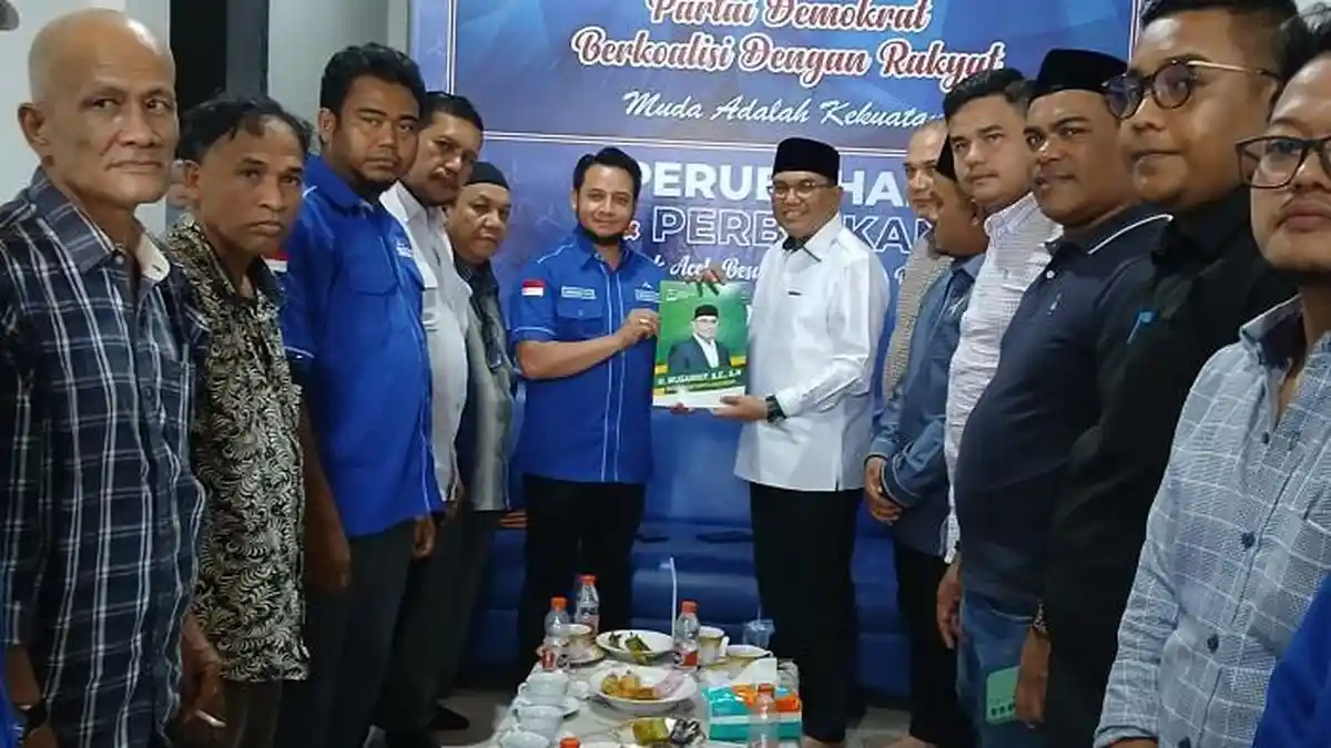 Politisi PKB Musannif Daftar Jadi Bacalon Bupati Aceh Besar ke Partai ...