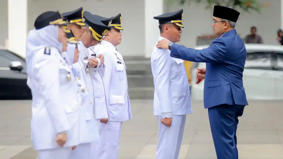 Farhan Lantik Kadispora Baru Pengganti Eddy Marwoto yang Terjerat Kasus ...