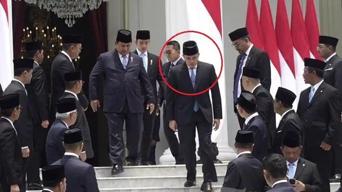 Dilantik Jadi Seskab, Kenapa Mayor Teddy Masih Jadi Ajudan Presiden Prabowo? - Tribunjambi.com