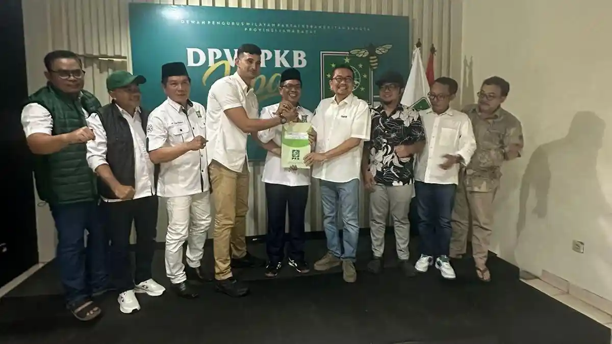 PDIP Kibarkan Bendera "Perang" kepada Koalisi Bandung Bedas karena ...
