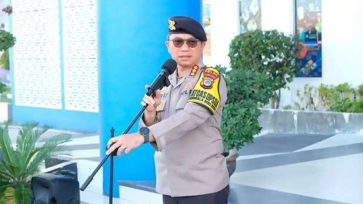 Sosok & Profil Kombes Richard, Direktur Polda Sulteng Lempar Telur ke ...