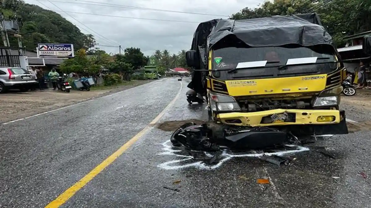 Tiga Pelajar Tewas dalam Kecelakaan Maut di Saok Laweh Solok, Motor ...