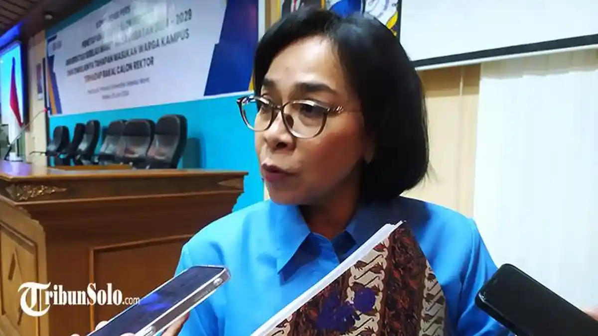 Plt Rektor UNS Pastikan UKT dan IPI Mahasiswa Baru UNS Solo Jateng ...