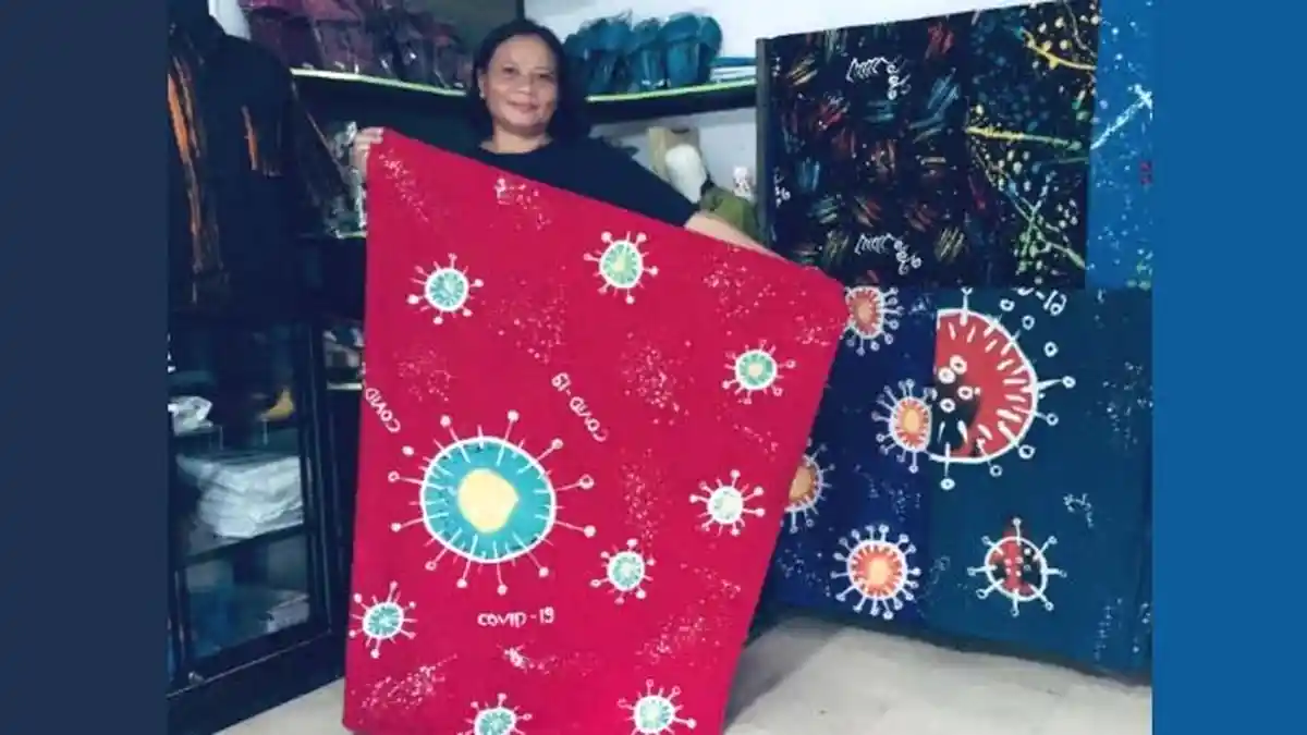 Batik Motif Virus Corona Karya Para Difabel di Kabupaten Blitar Laris ...