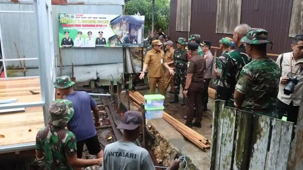 Sasar Rumah Tidak Layak Huni, TMMD ke-127 Kodim 1001/HSU-BLG Bedah Lima ...
