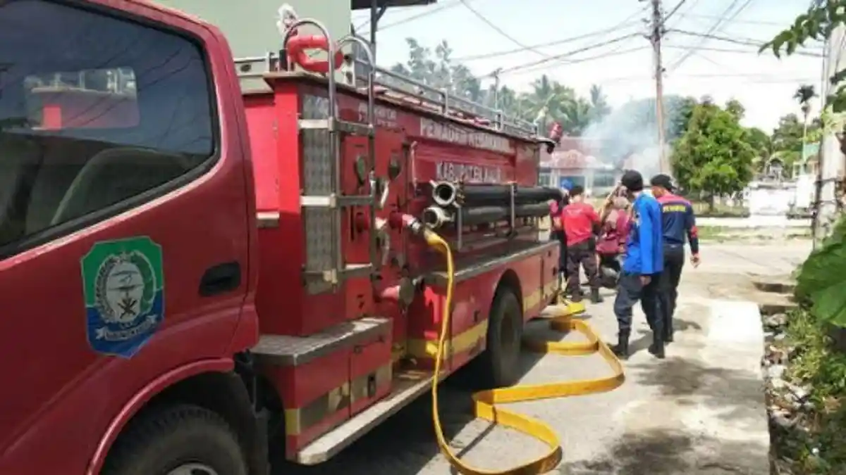 Simpan! Ini Call Center Damkar Kabupaten Kaur, Siap Layani 24 Jam ...