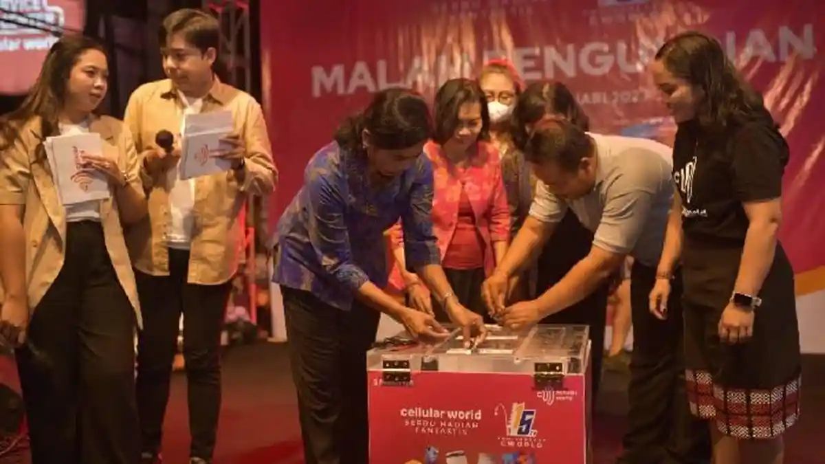 15 Tahun Anniversary, Cellular World Adakan Malam Pengundian CW Serbu ...