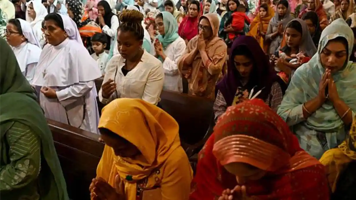 Komunitas Kristen Pakistan Diserang Setelah Tuduhan Penistaan Agama ...