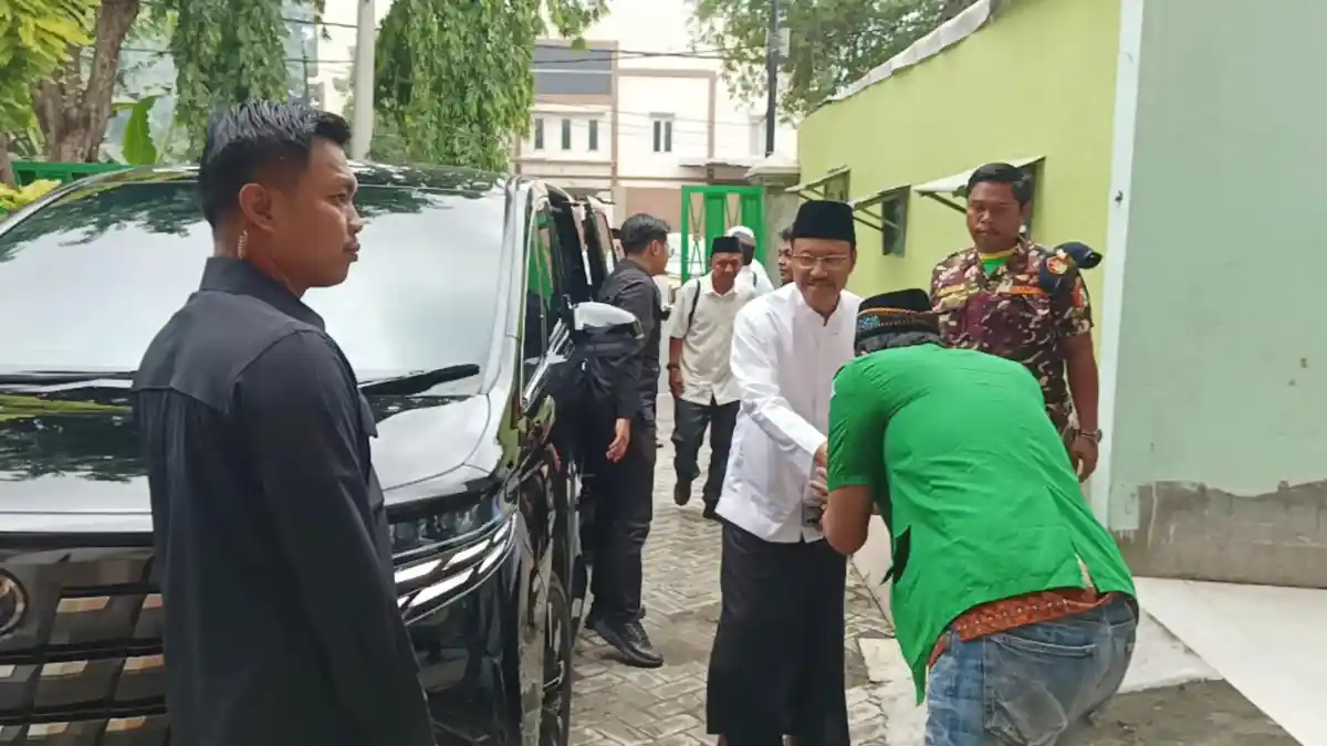 Breaking News, Gus Yahya Bertemu Rais Aam PBNU di Surabaya, Gus Ipul ...