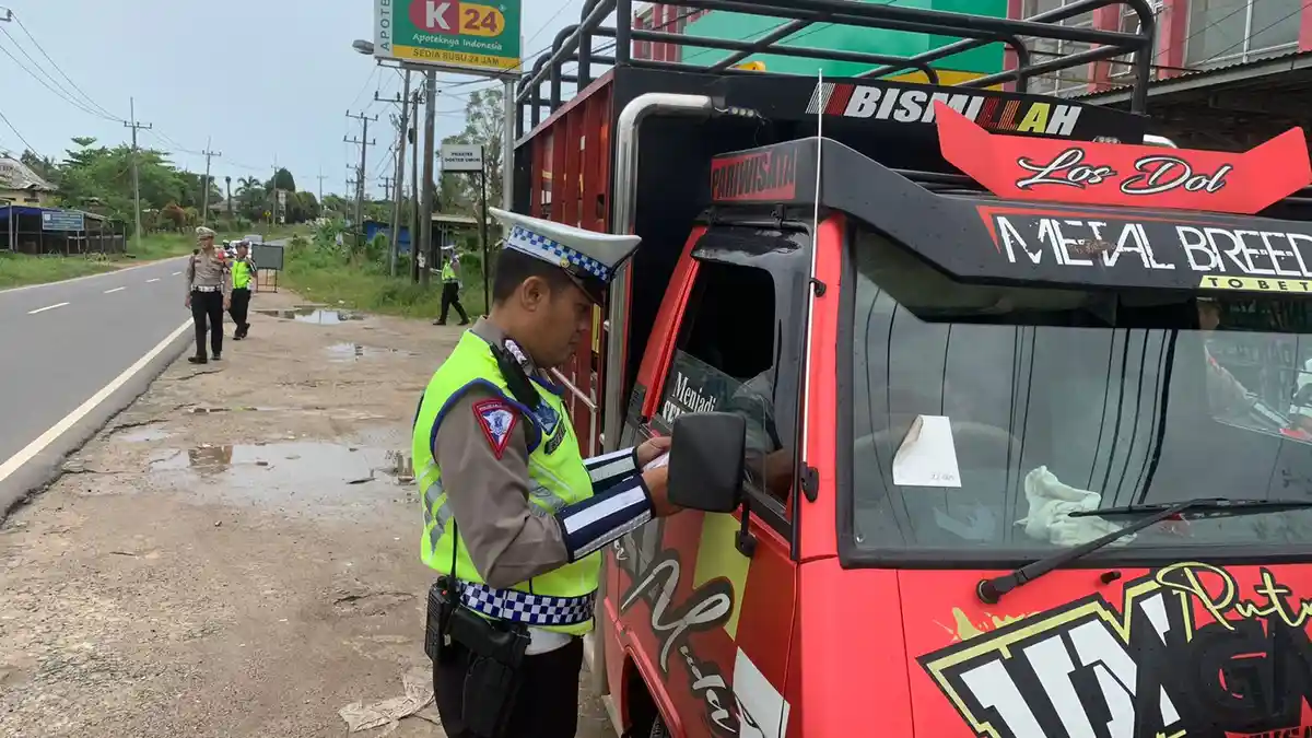 Dari Kurangnya Penerangan Hingga Mulusnya Jalan, Jadi Faktor Penyebab ...