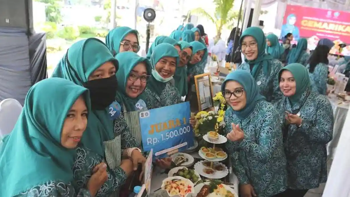 Ketua PKK Surabaya Bunda Rini Indriani Ajak Orang Tua Ciptakan Menu ...