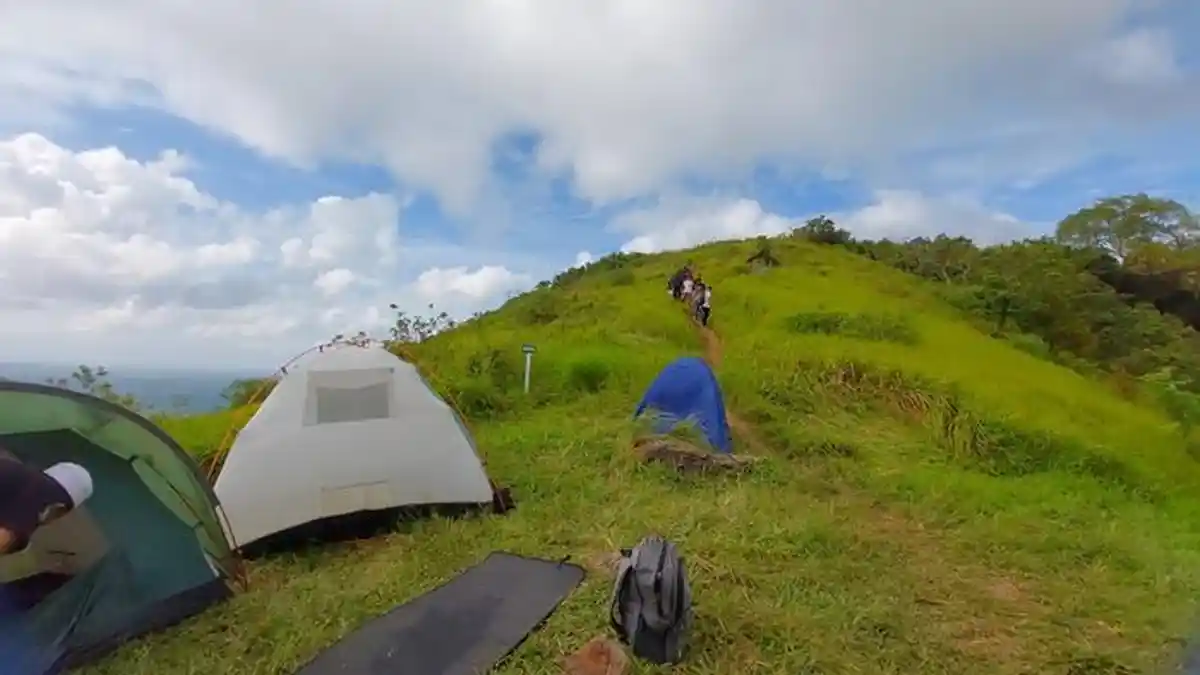 Wisata Kalsel : 32 Km dari Pelaihari, Jalan Mulus Beraspal Hingga ...
