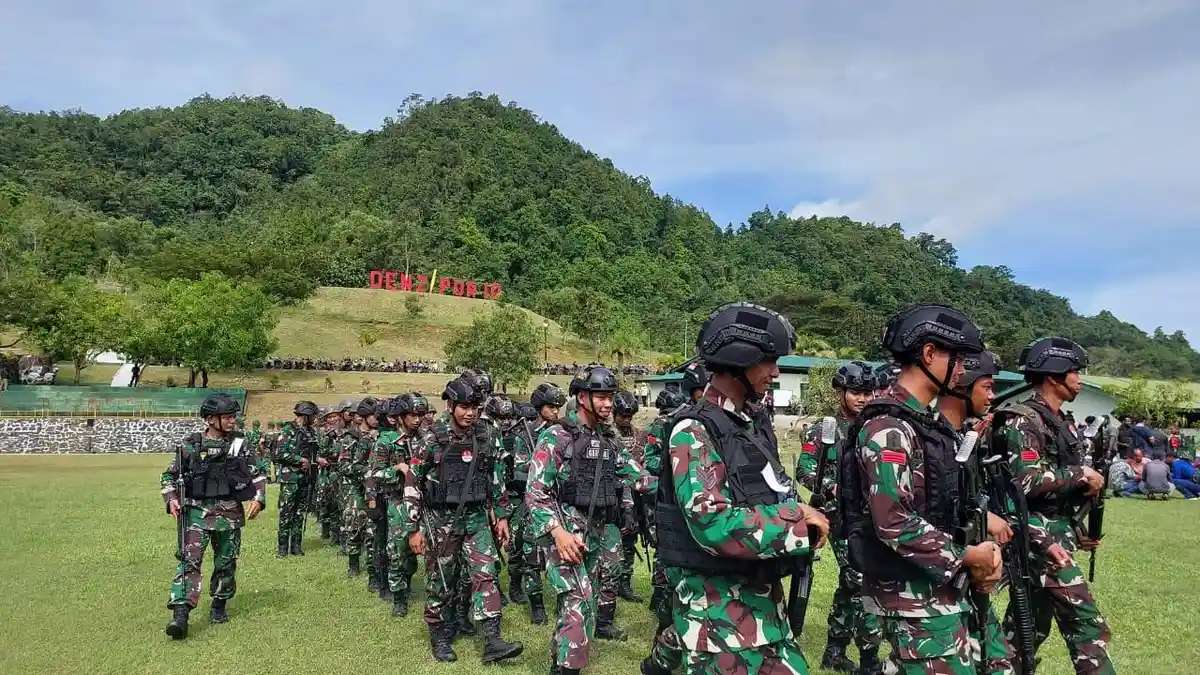 4.500 Aparat Gabungan Bersenjata Jaga Ketat Presiden Jokowi Selama di ...