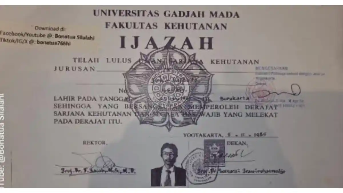 Kubu Roy Suryo Sebut Legalisir Ijazah Jokowi untuk Nyapres Cacat ...