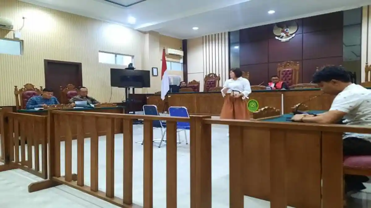 Ferdi Yohanes Terpidana Korupsi Izin Tambang Bauksit di Bintan Ajukan ...