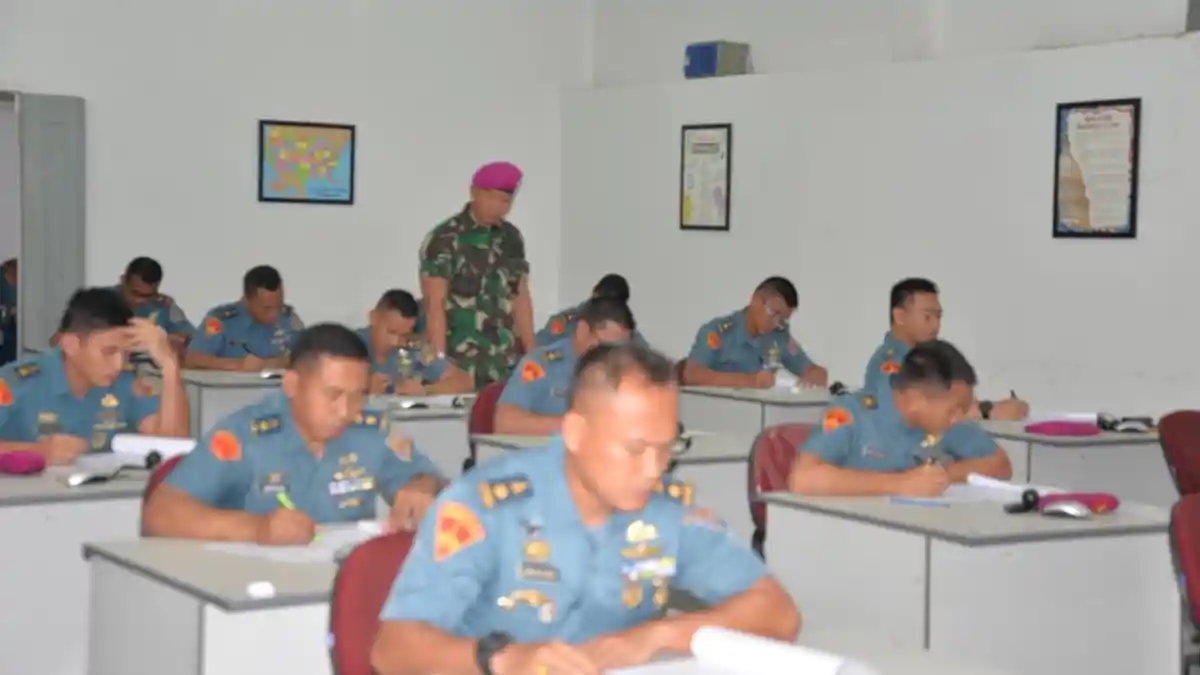 Pamen Marinir Diuji Kemampuan Berbahasa Inggris - Wartakotalive.com