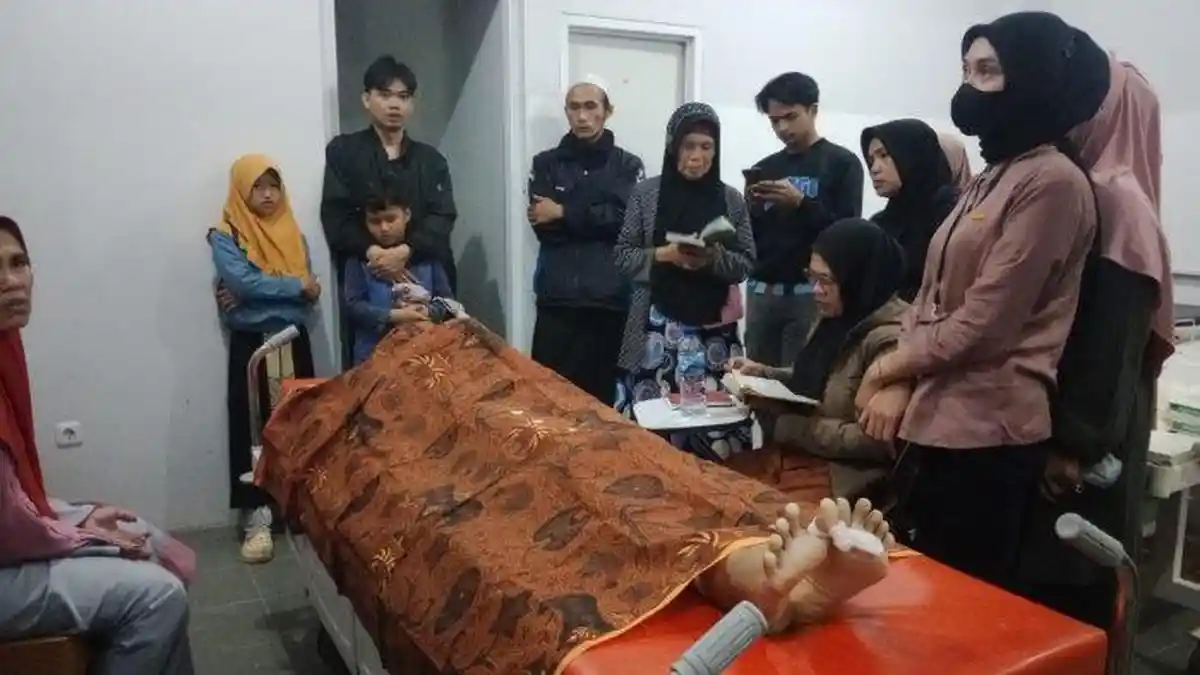 Pelajar SMP di Sukabumi Tewas Dibacok saat Pulang Sekolah, Korban Sempat Berusaha Lari ...