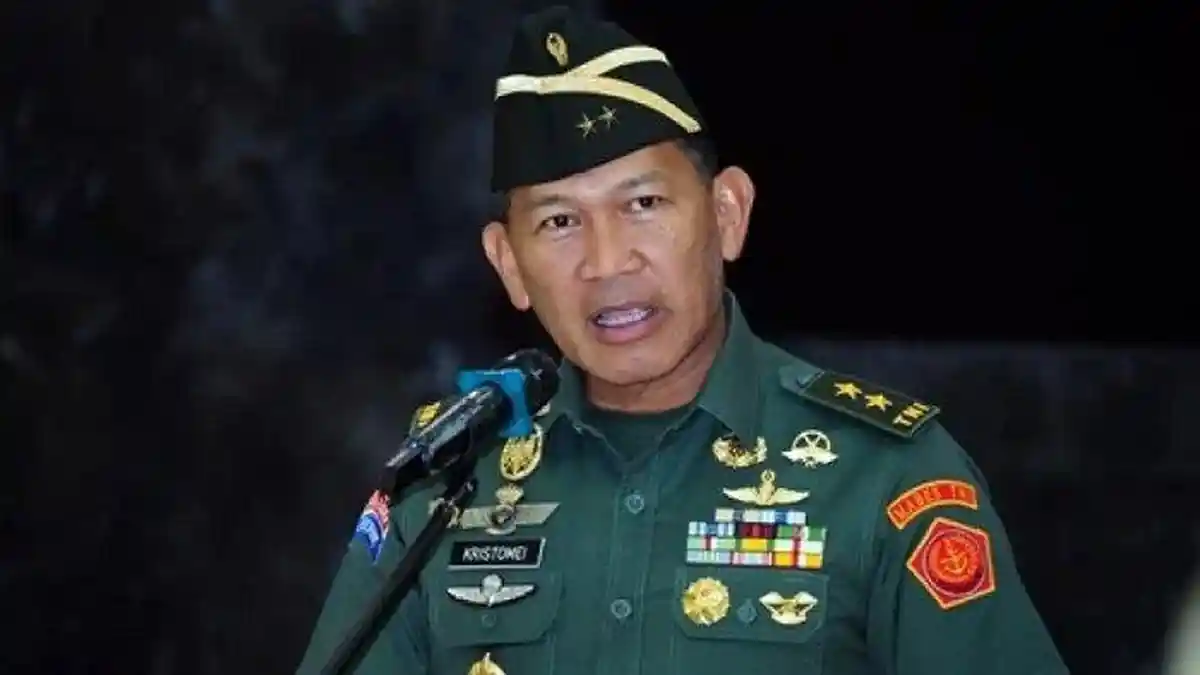 Kisah Pangdam Termuda Mayjen Kristomei Sianturi Cita-cita Jadi Insinyur ...