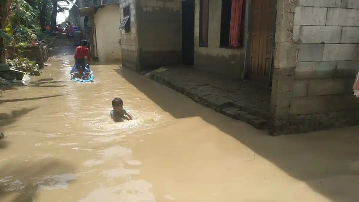 Banjir di Kampung Gabus Bekasi, Warga Minta Bupati Bekasi Datang untuk ...