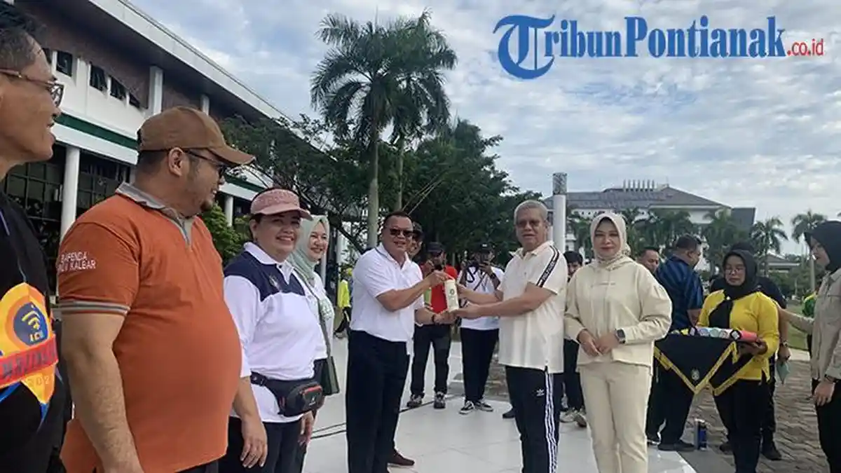 Peringatan Hari Lingkungan Hidup, Dirut Bank Kalbar Ikut Masifkan ...