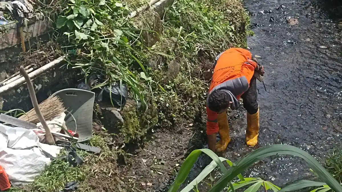 Apresiasi Wali Kota untuk Dede Sukriya 10 Tahun Bikin Kota Jadi Bersih ...