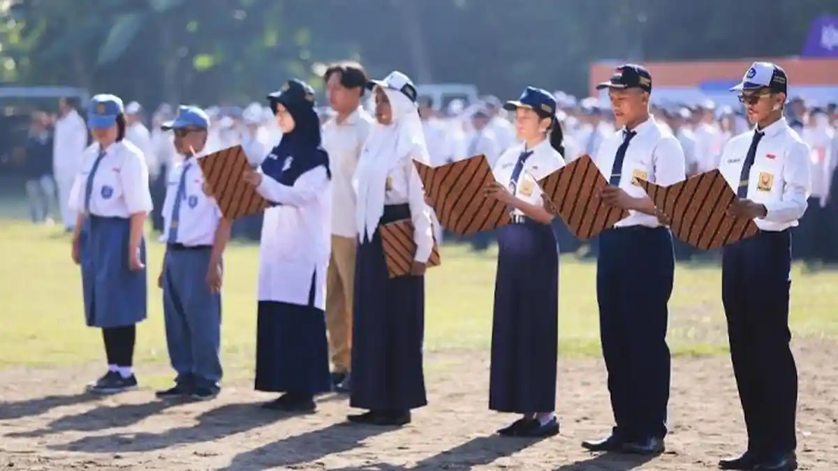 PJ Gubernur Jatim : Pendidikan Gratis Berkualitas Merata untuk SMA/SMK ...