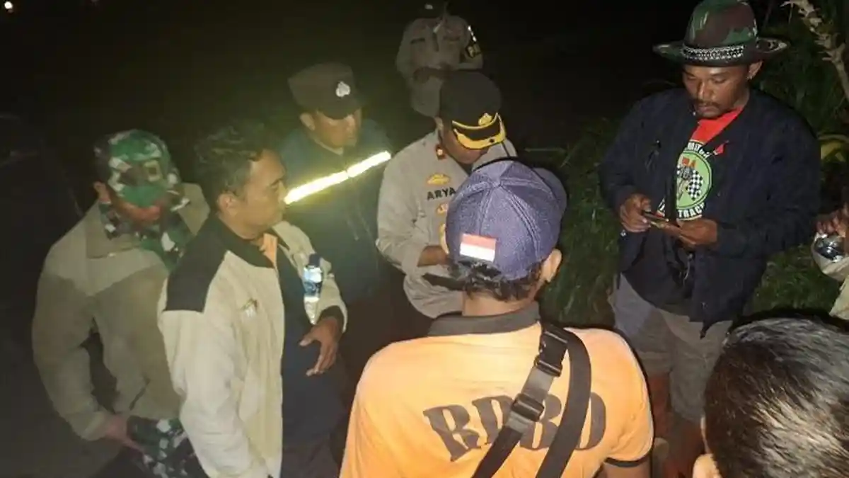 Enam Pendaki Tersesat di Gunung Adeng Tabanan Berhasil Dievakuasi Dini ...
