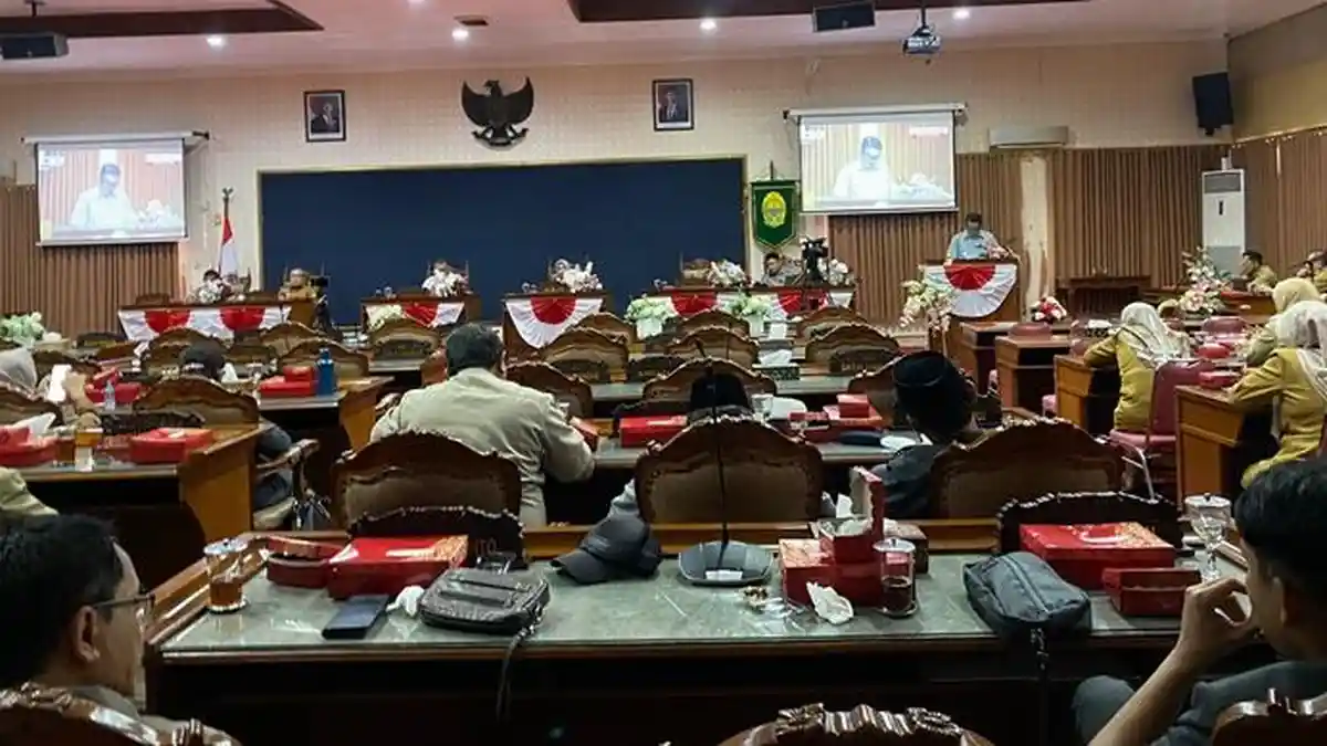 Rapur APBD 2025: Sejumlah Fraksi di DPRD Bantul Apresiasi Capaian WTP ...