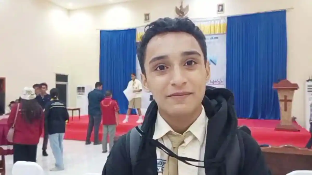 Bahas Isu TPPO, Pelajar SMA Katolik Frateran Maumere Raih Juara 1 ...