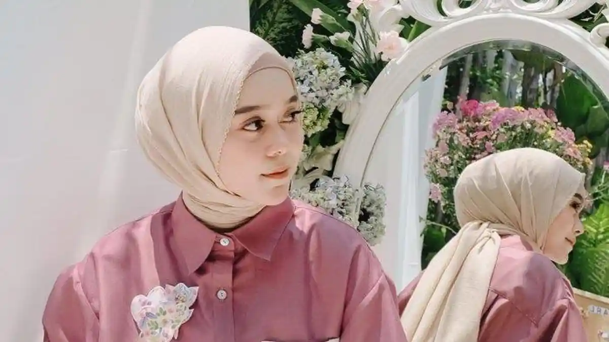 Lesty Kejora Diduga Sedang Umrah Bersama Baby L, Coba Lihat Foto yang ...