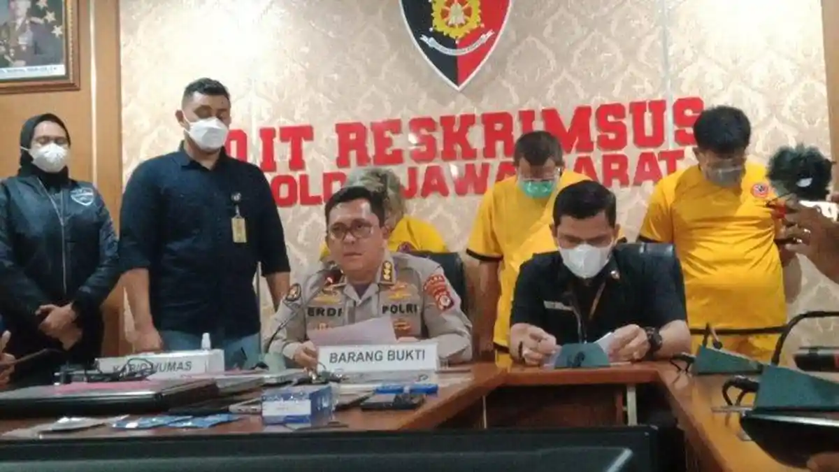 Jajakan Artis, Dokter hingga Model Majalah Dewasa TA, Situs Prostitusi ...