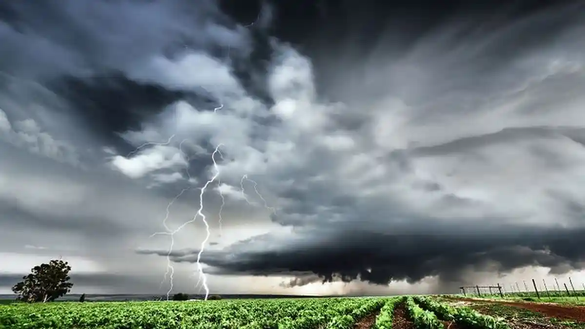 Amson Padolo Ungkap Daerah Rawan Cuaca Ekstrem di Sulsel, Toraja ...