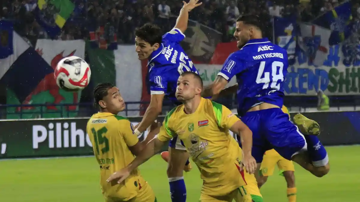 Kabar Bursa Transfer Persib Terkini, Barba akan Pergi, Diincar Klub ...