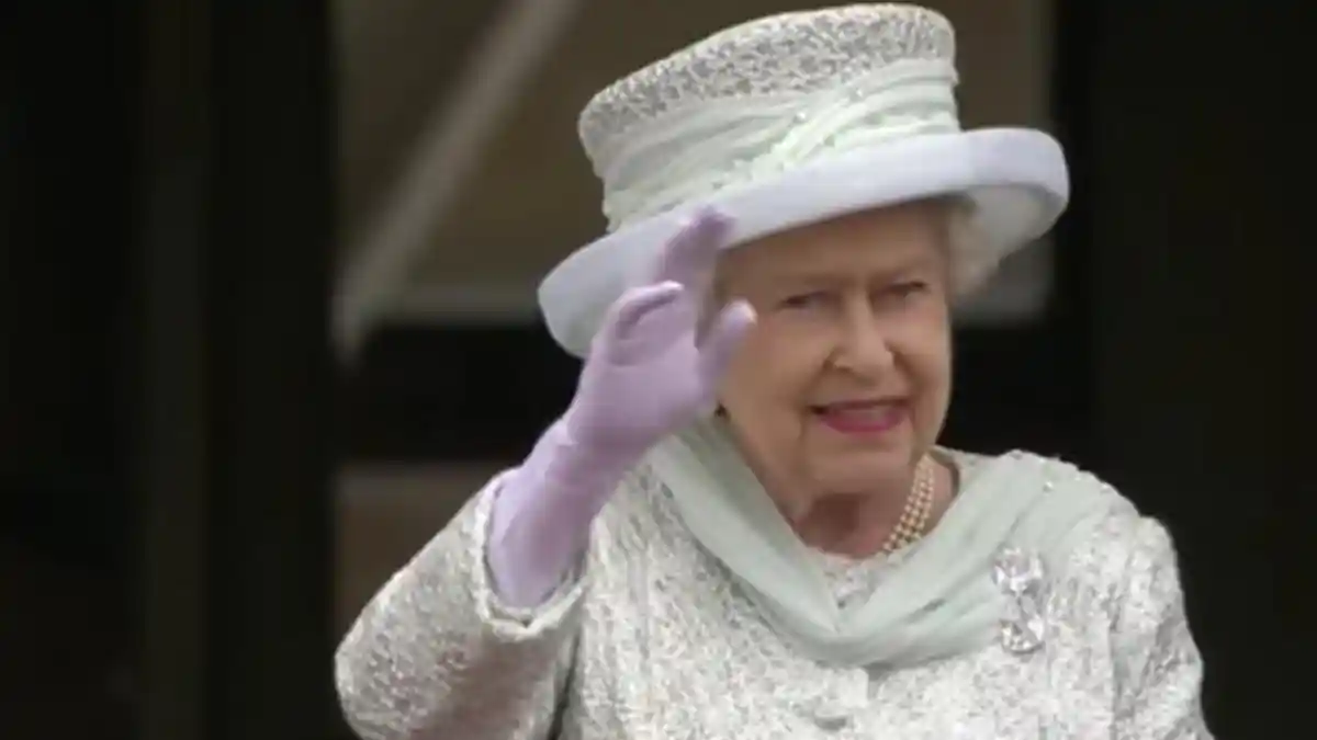 Ratu Elizabeth II Meninggal, Benarkah Ratu Inggris Itu Keturunan Nabi ...