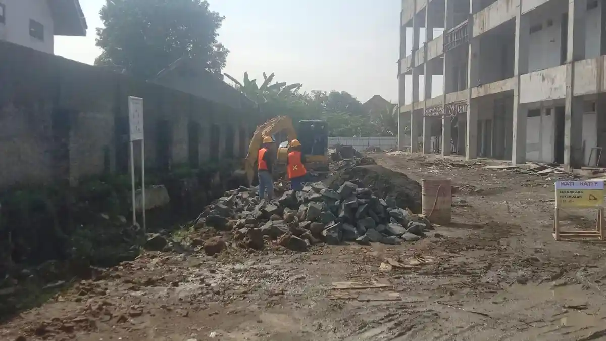 Pembangunan Pasar Kroya Kembali Dimulai, Pedagang Berharap Proyek Rp 48 ...