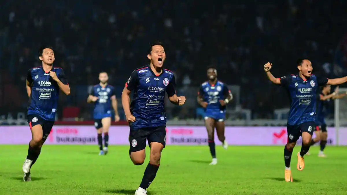 Profil Adam Alis, Debutan Borneo FC, Eks Arema FC Pernah Gabung Klub ...