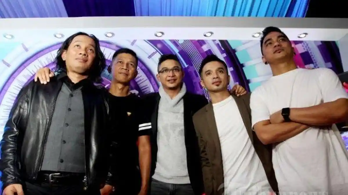 Chord Kunci Gitar dan Lirik Lagu Seperti Bintang - Ungu: Seperti ...