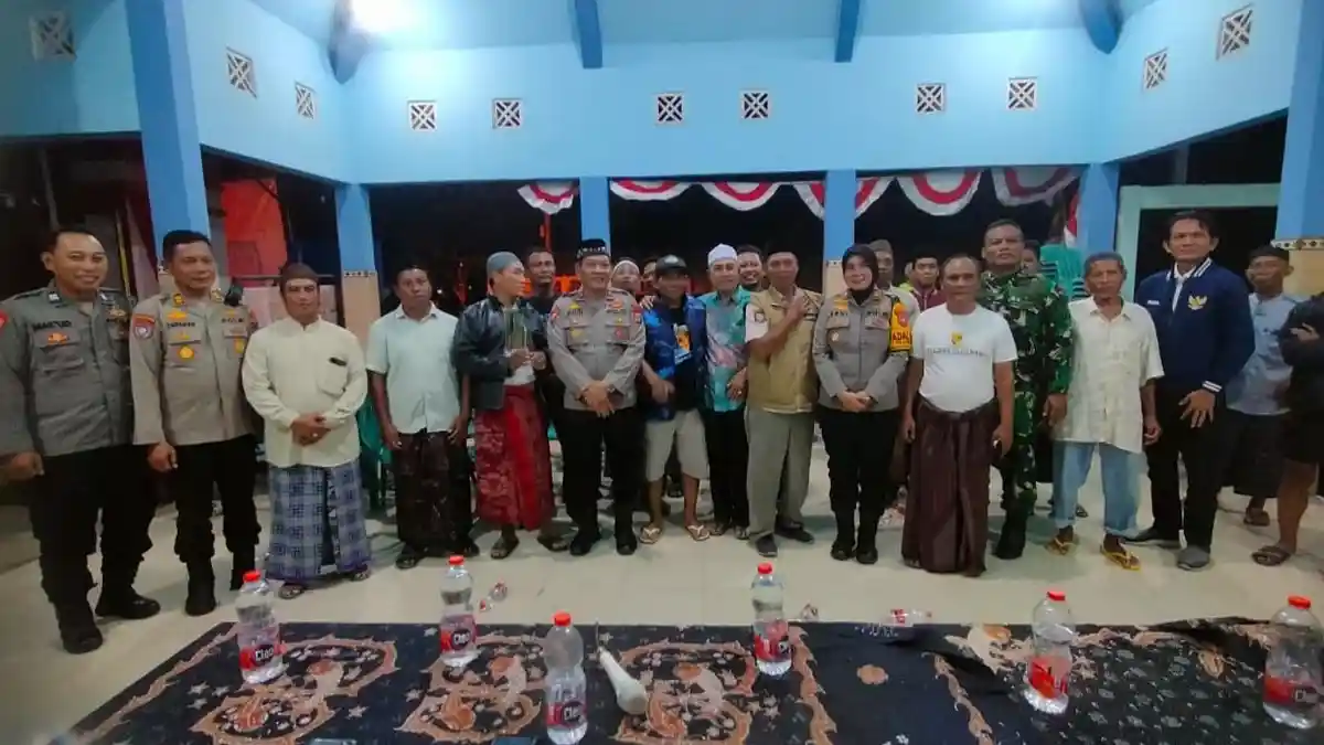 Seusai Sahur Berdarah, Tlogosadang Lamongan Dijaga Ketat Polisi, Patrol ...