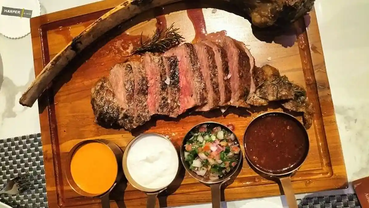 Mencicipi Tomahawk, Olahan Daging yang Sedang Tren di Archipelago Food ...