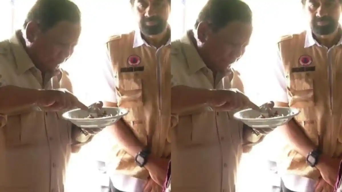 Momen Prabowo Subianto Cari Sendok untuk Makan Menu Korban Banjir di Aceh: Wah Enak Ya ...