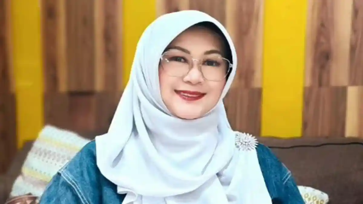 Ajukan Praperadilan Kasus Ijazah Jokowi, Dokter Tifa Minta Dibebaskan ...