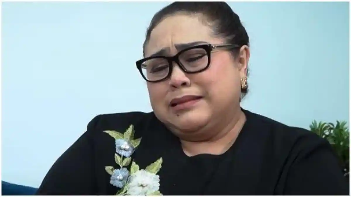 Komedian Nunung Akui Syok Kena Mental Setelah Mpok Alpa Meninggal ...
