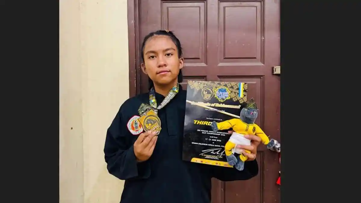 Pesilat Muda Disty Rachel Tambun Raih Perunggu di Kejuaraan Silat ...