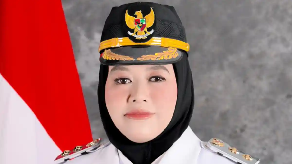 Sosok & Profil Umi Laila Wakil Bupati Pringsewu 2025, Bertahun-tahun ...