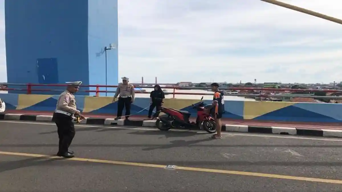 Kecelakaan Maut di Jembatan Musi 4 Palembang, Pelajar SMA Tewas ...