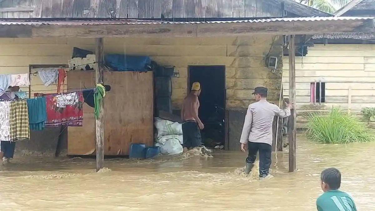 188 Rumah Warga 3 Desa di Samaturu Kolaka Sulawesi Tenggara Terendam ...