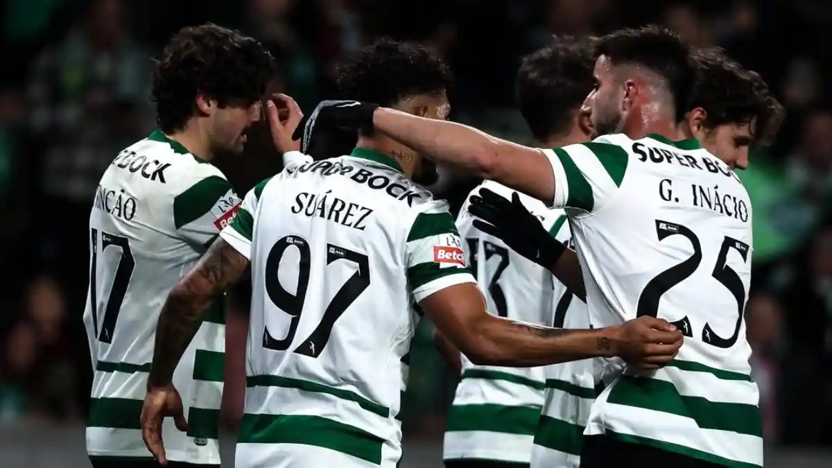 Chelsea & Manchester United saling Sikut, Bek Sporting Lisbon Jadi ...